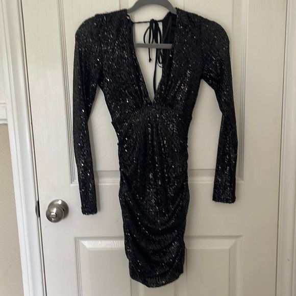 Windsor | Dresses | Windsor Black Sequined Dress | Poshmark